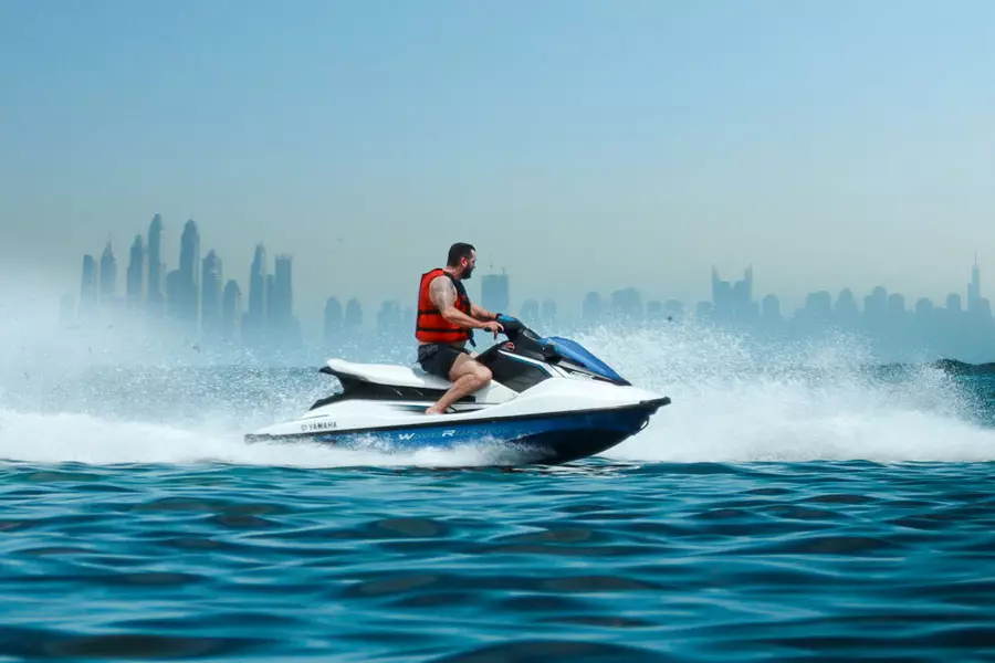 Why Jet Ski Dubai is the Best Among Water Sports Activities - ezine ...