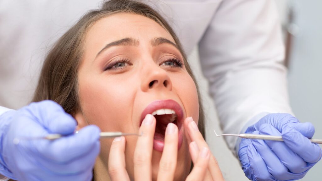 What Makes Natural Looking Implants The Best Choice? - ezine articles